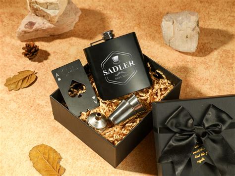 Custom Engrave Flask T Set Personalized Groomsmen Ts 6oz Hip Flask T For Him