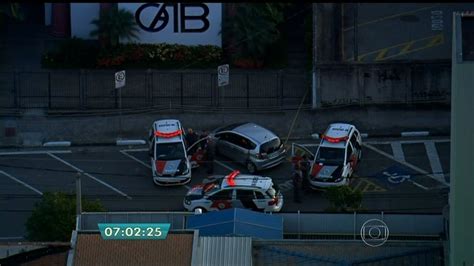 Vídeo Criança morre após ser deixada em carro no ABC Bom dia SP G
