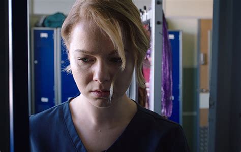 Holby City Star Amy Lennox On How Evil Evan Tracks Chloe Down What