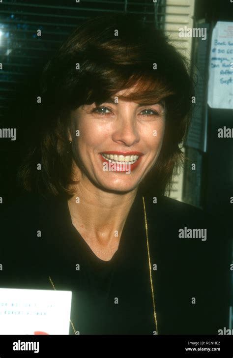 West Hollywood Ca October Actress Anne Archer Attends Short Cuts Book Event On October