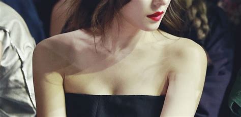 10 Beautiful Photos Of Tiffanys Sexy Dress That Will Make Women Melt