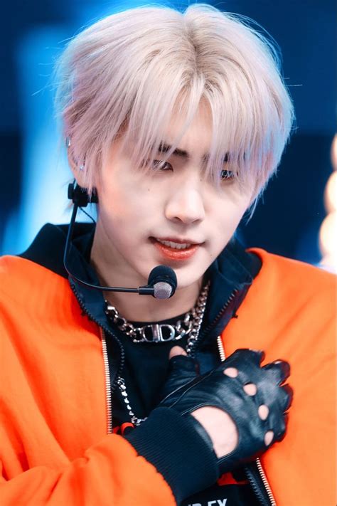 Stunning Park Sunghoon In Sbs Inkigayo Official Photos