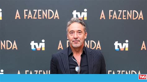 Diogo Infante Mostra Fotografia In Dita O Marido E O Filho Estrelas Tvguia