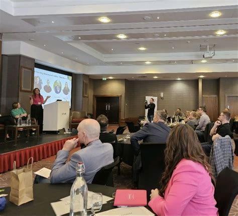 Beth Maddison On Linkedin Salesservicesuccess Networking Sales Empowerment Breakoutmedia