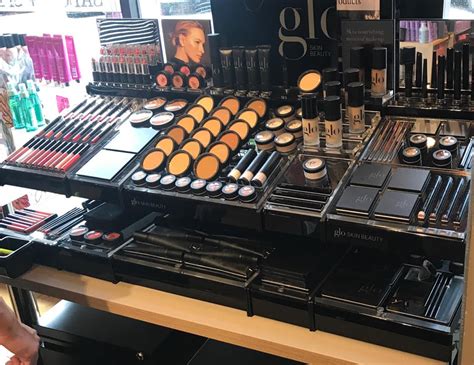 Glo Beauty Line Now At The Glam Room