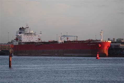 Iranian Revolutionary Guard Seizes Two Greek Oil Tankers In Persian