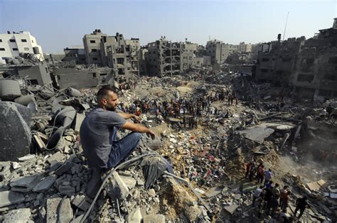Israeli Airstrikes Kill At Least 31 In Gazas Jabalia Refugee Camp