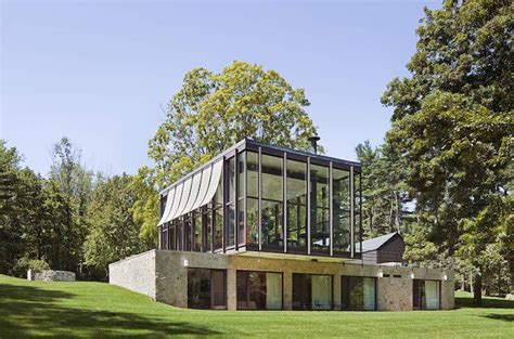 Philip Johnsons Wiley House Listed For Sale For 14 Million Gtspirit