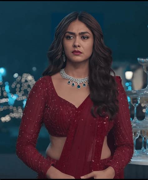 Can Anyone Play Mrunal As My Hot Cousin Whos About To Get Fucked By Me