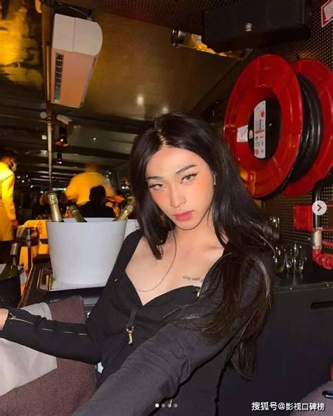 伊能静的儿子首次谈父母离婚，一件不错的事，妈妈更加开放一点庾恩利庾澄庆事情