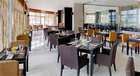 Mövenpick Hotel Jumeirah Lakes Towers Jumeirah Lakes Towers Hotel