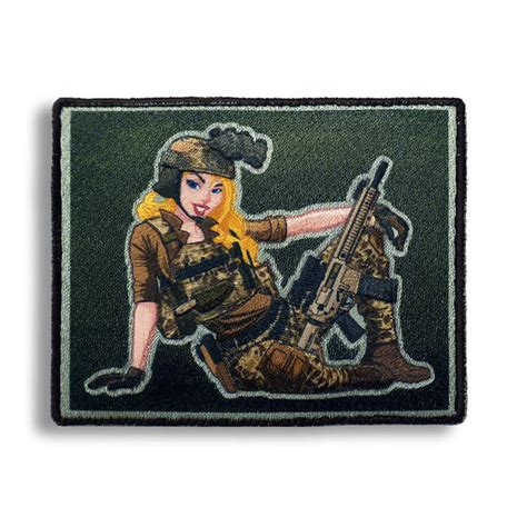 Modern Army Pin Up Girls