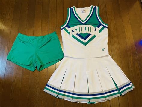 制服市場在庫数日本一完全無料の制服オークション