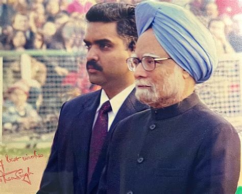 “manmohan Singh Preferred His Own Maruti 800 Than Armoured Bmw” Asim