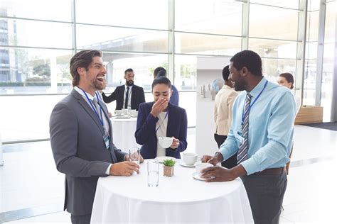The Dos And Donts Of Insurance Agent Networking Hometown University
