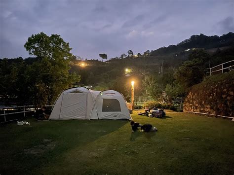 好自在露營區兒童遊戲區 第一次夜衝 巧遇雲海 烏嘎彥竹林露營區 陳小沁の吃喝玩樂