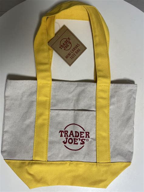 【新品未使用タグ付き】trader Joesトレーダージョーズミニトート限定品 By メルカリ