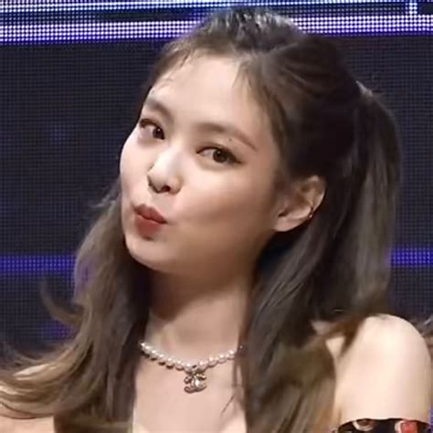 Blackpink Jennie Icon Messy Lq Pfp Blinks Blackpink Blackpink