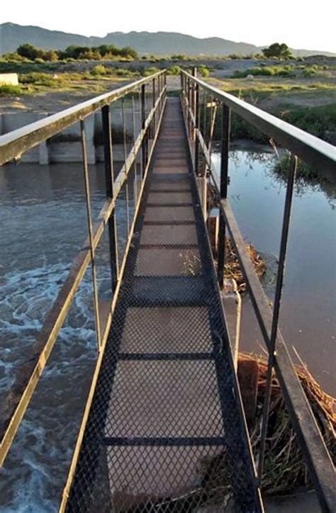 Best R Borderporn Images On Pholder Does The Equator Count If So Greetings From Ecuador