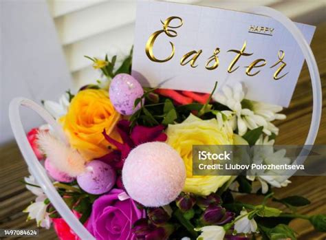 행복한 부활절 Flat Lay 엽서 또는 인터넷 배너와 부활절에 복사 공간 꽃과 부활절 달걀 꽃다발 0명에 대한 스톡 사진 및 기타 이미지 Istock