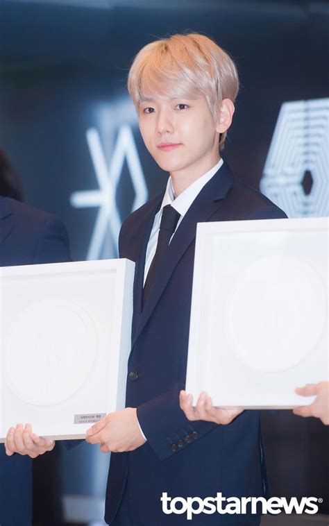 [hd포토] 엑소 Exo 백현 ‘모니터를 뚫고 나오는 상큼함 최시율 기자 톱스타뉴스