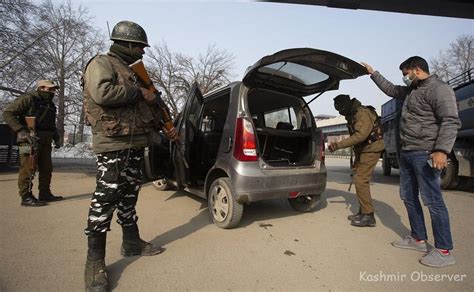 Tight Security In Kashmir Ahead Of Republic Day Kashmir Observer