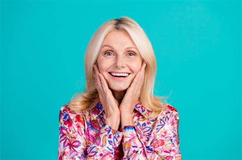 Photo Of Impressed Funky Lady Wear Print Blouse Arms Cheeks Smiling