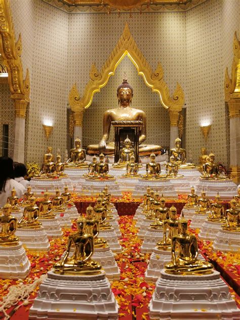 พิธีพุทธาภิเษก พระพุทธมหาสุวรรณปฏิมากร หลวงพ่อทองคำ ณ วัดไตรมิตร