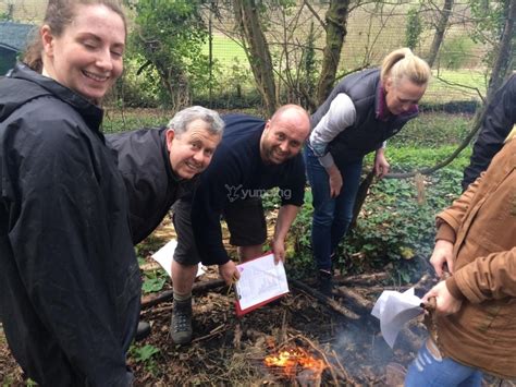 Jalo Con Arco Y Team Challenge En Bristol Duranle Horas Desde Yumping