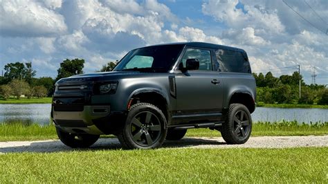 Land Rover Defender 90 Lifted