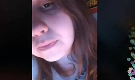 Cute Russian Girls Kissing And Being Naughty On Periscope