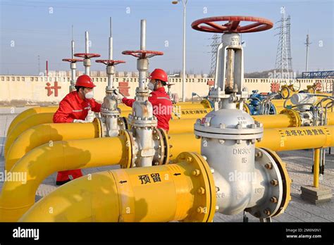 Workers Of Sinopec Natural Gas Branch Conduct Safety Inspection On