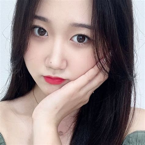 Se I Threads Say More