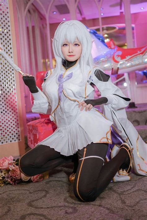 ปักพินโดย สุนิสา เชื้อบุญไทย ใน コスプレ