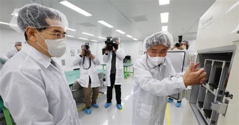 일본 반도체 소재 수출규제 풀고 한국은 Wto 제소 취하