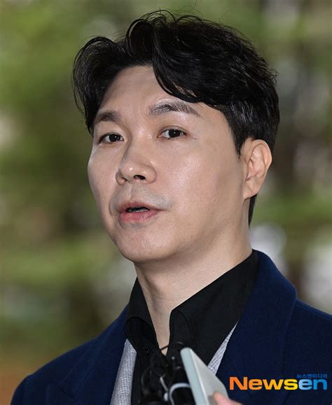박수홍 ‘증언 잘 하고 오겠다 포토엔hd 손에 잡히는 뉴스 눈에 보이는 뉴스 뉴스엔