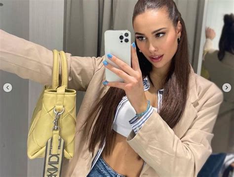 Ona Je Nova Vojaževa Devojka Telegrafrs