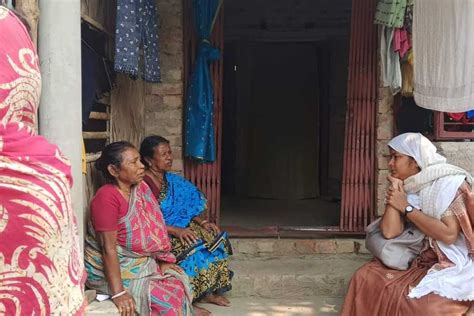Sandeshkhali Cpm Youth Leader Minakshi Mukherjee Gives Bengal Police