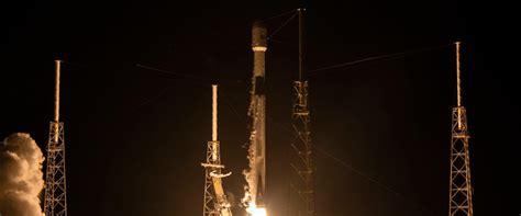SpaceX lanza los primeros dos satélites O3b mPower de la operadora SES