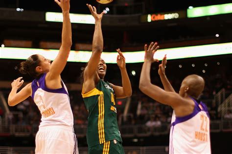 Wnba Noelle Quinn Retires Joins Seattle Storm As Assistant Coach Swish Appeal