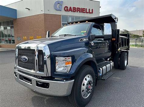 Ford F Benni Catrina