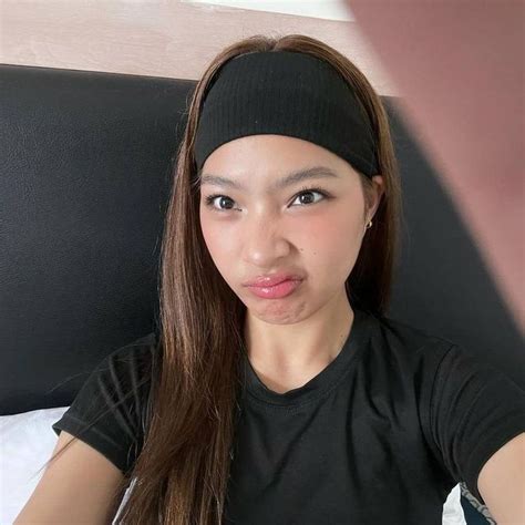 Coletbini Icon ʚ ᗢ₊˚ ﾟ In 2024 Pretty People Tiktok Style Pretty Face