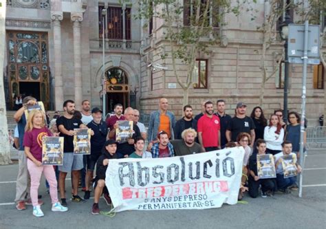La Audiencia Corrige A La Fiscalía Absuelve A 3 Independentistas Y