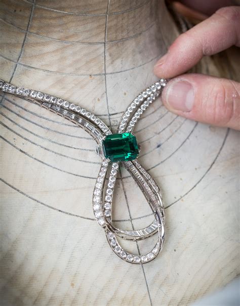Emerald Van Cleef And Arpels