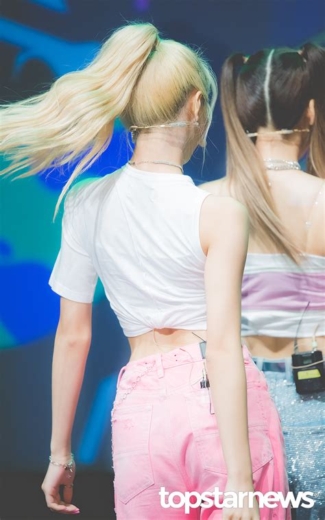 Hd포토 있지itzy 유나 건강美 넘치는 뒷모습 Biaf 2019 네이트 연예