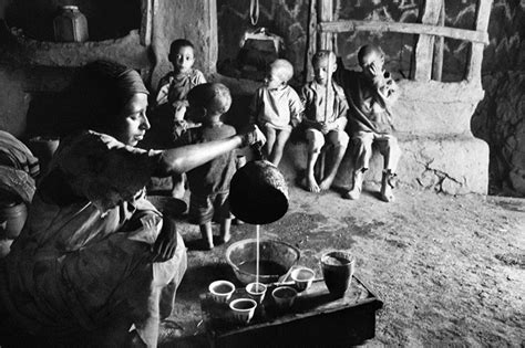 강인한 에티오피아인들의 삶을 만나다 박노해 사진전 ‘꽃피는 걸음전 민중의소리