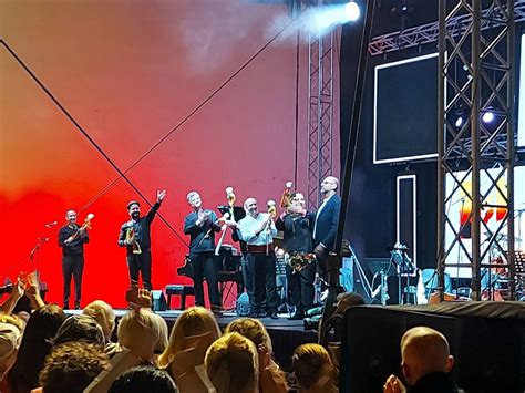 Симон Трпчески ја воодушеви публиката со „Македонисимо“ Skopjeinfo Mk