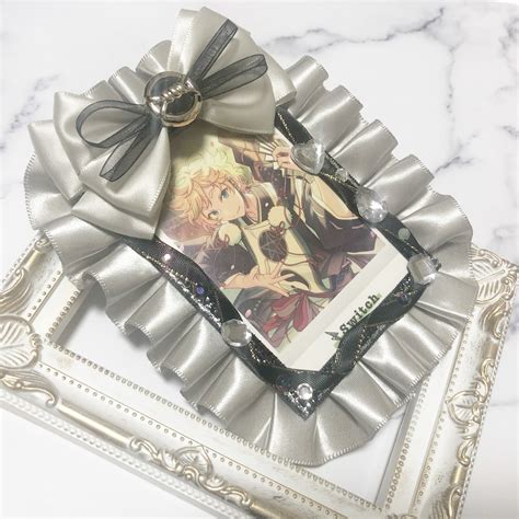 ☁硬質ケースデコ B8 Chambre 33 Booth