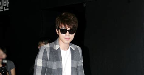 [포토] 이동욱 선글라스 끼고 당당한 입장