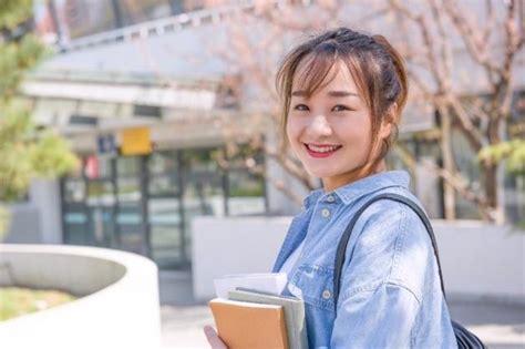 Java 如何让照片中的人物笑起来？hms Core视频编辑服务一键微笑功能，让人物笑容更自然 个人文章 Segmentfault 思否
